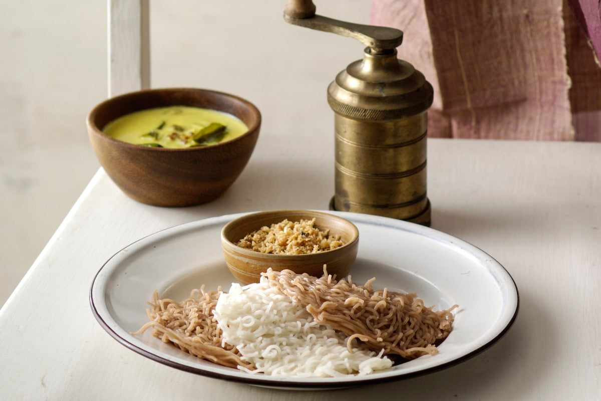 KIRI HODI (COCONUT MILK CURRY) A staple of Sri Lankan family life, thi ...